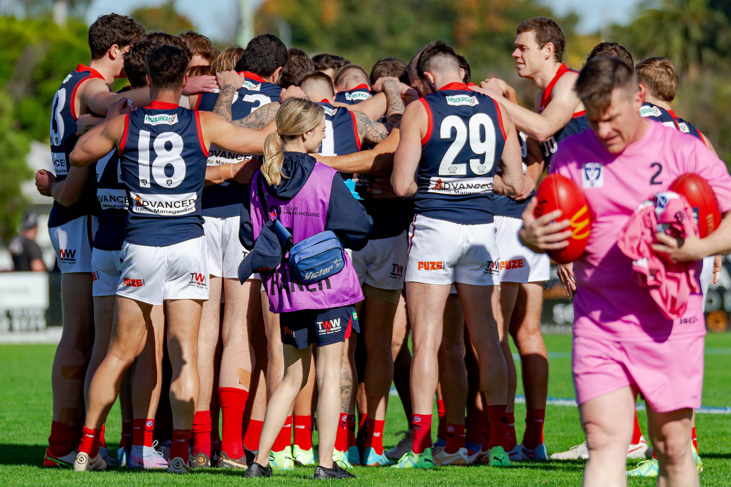VFL & VFLW Match Gallery