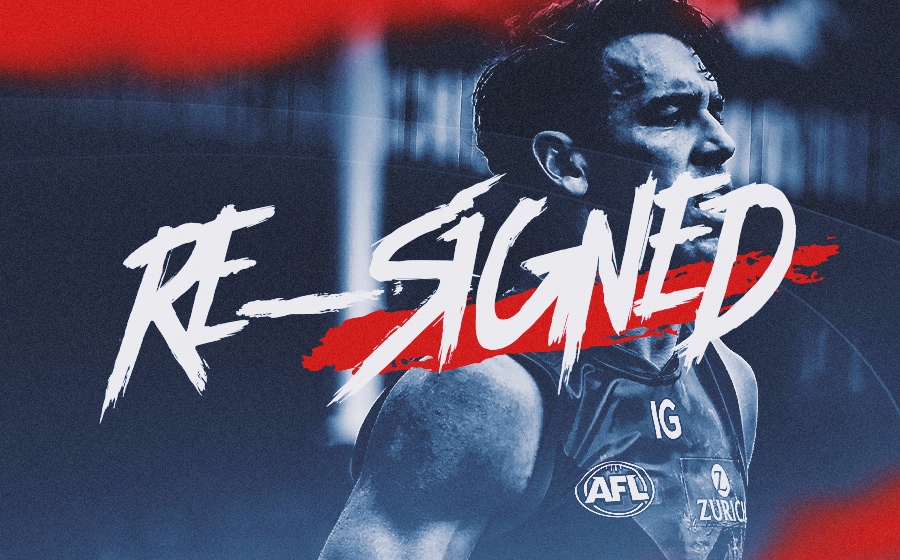 Hore earns extension