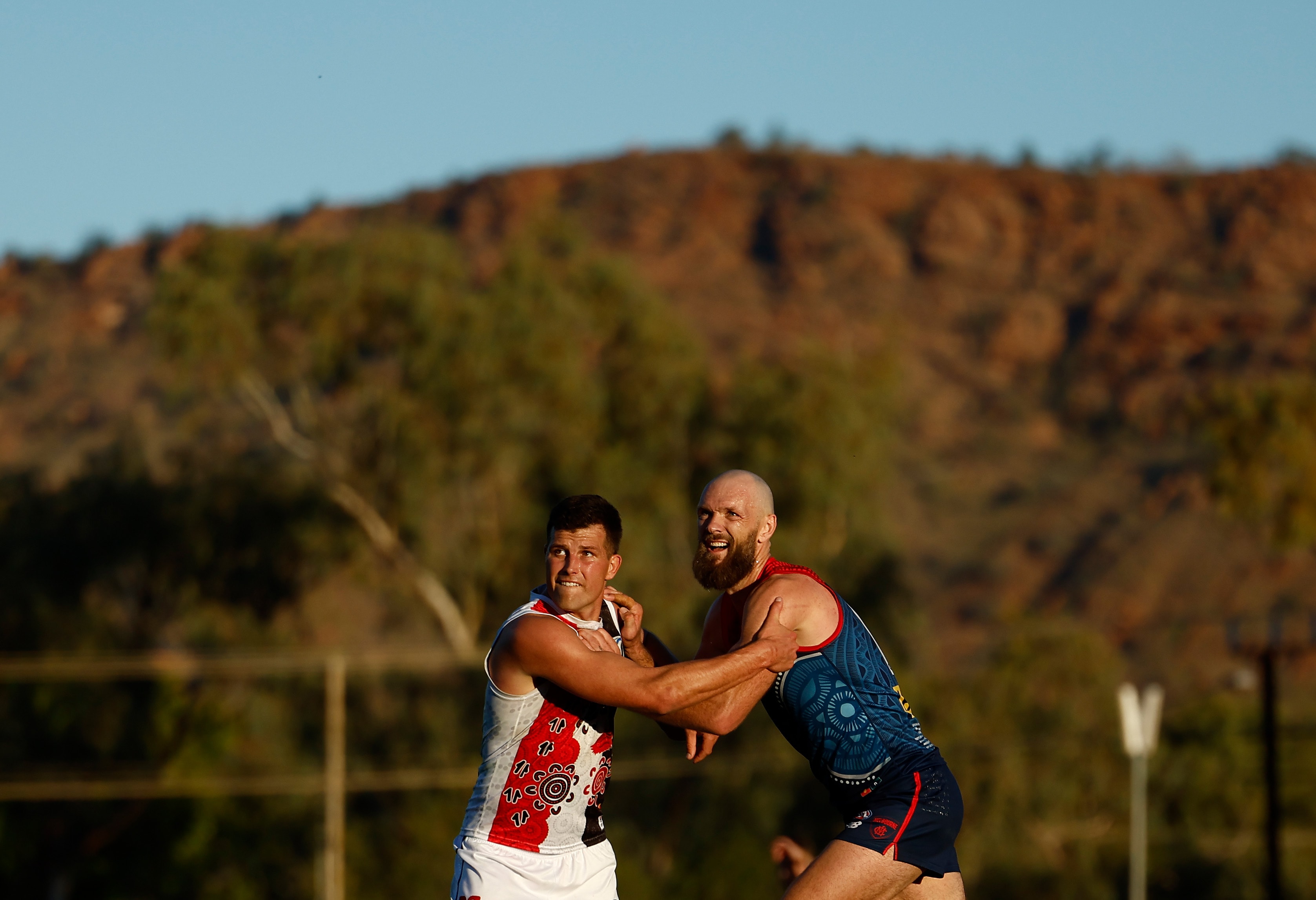 Dees suffer defeat in the red centre