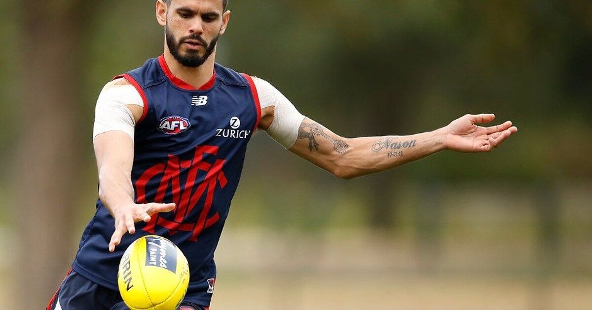 Injury Update: May sidelined, Garlett fit