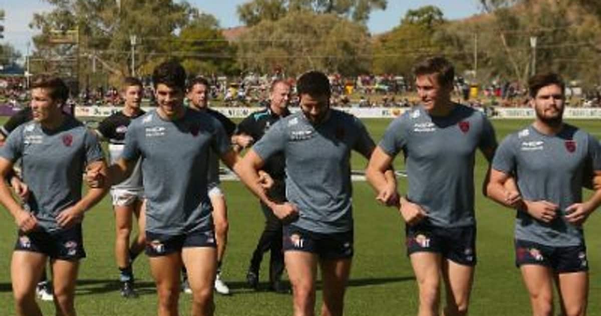 Players to link arms pre-match
