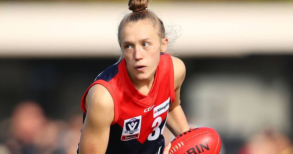 VFLW: Three in a row for Casey