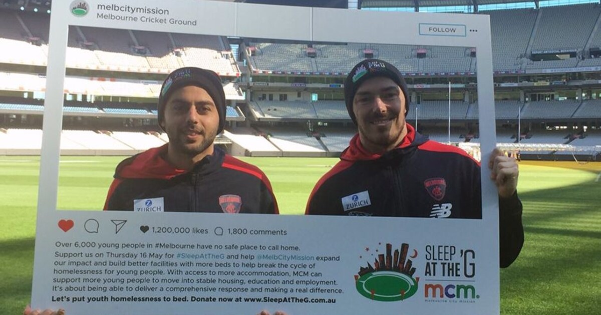 Melbourne supports Sleep at the ‘G