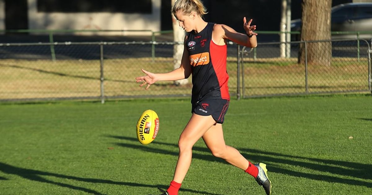 AFLW: Patterson named to face Giants