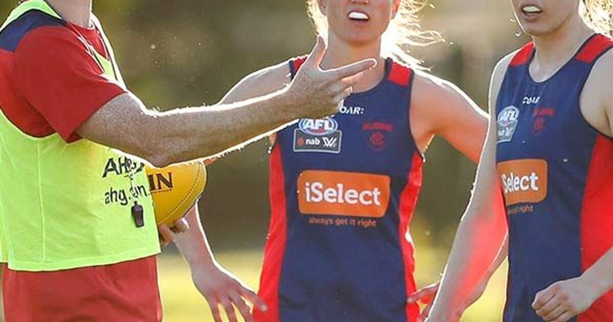 Women’s team finalised for first match