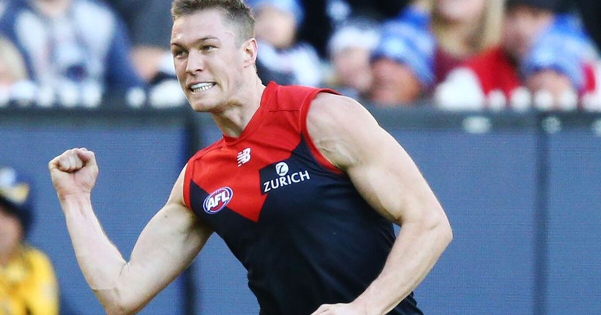 Oliver, McDonald in Team of the Week