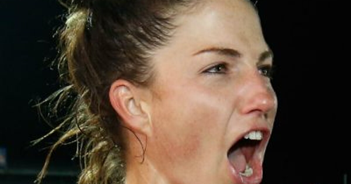 Hickey proud to play for Victoria