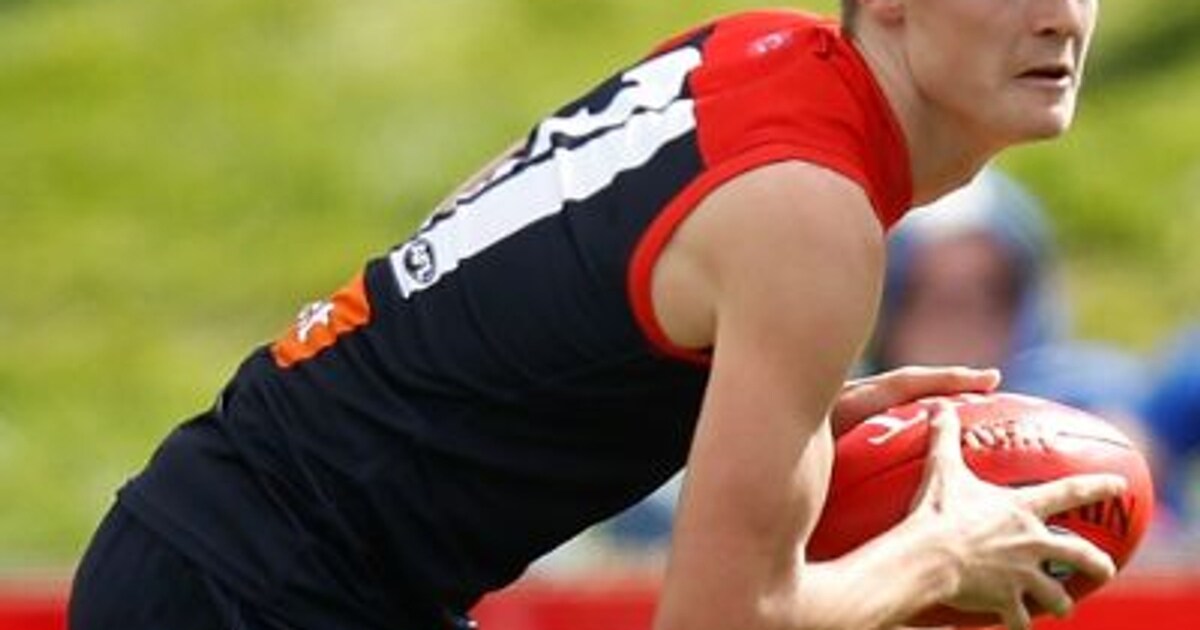 Fritsch in the round one frame