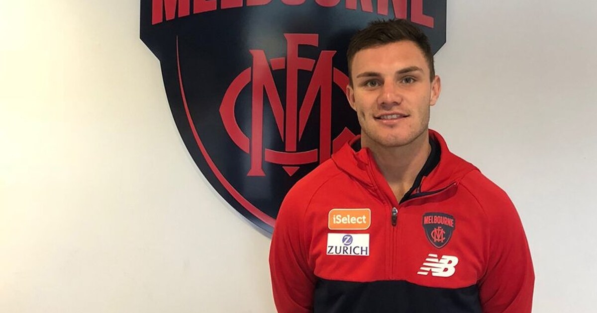 The red and blue tale of Dylan Barry