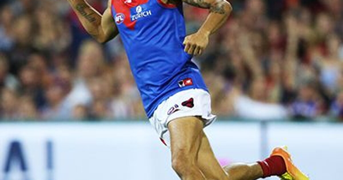 Garlett on the verge of milestone