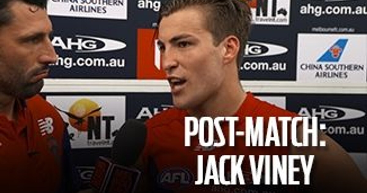 Viney sets standard on Melbourne future