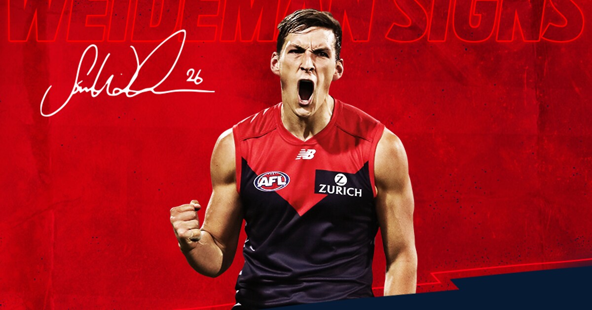 Weideman signs on