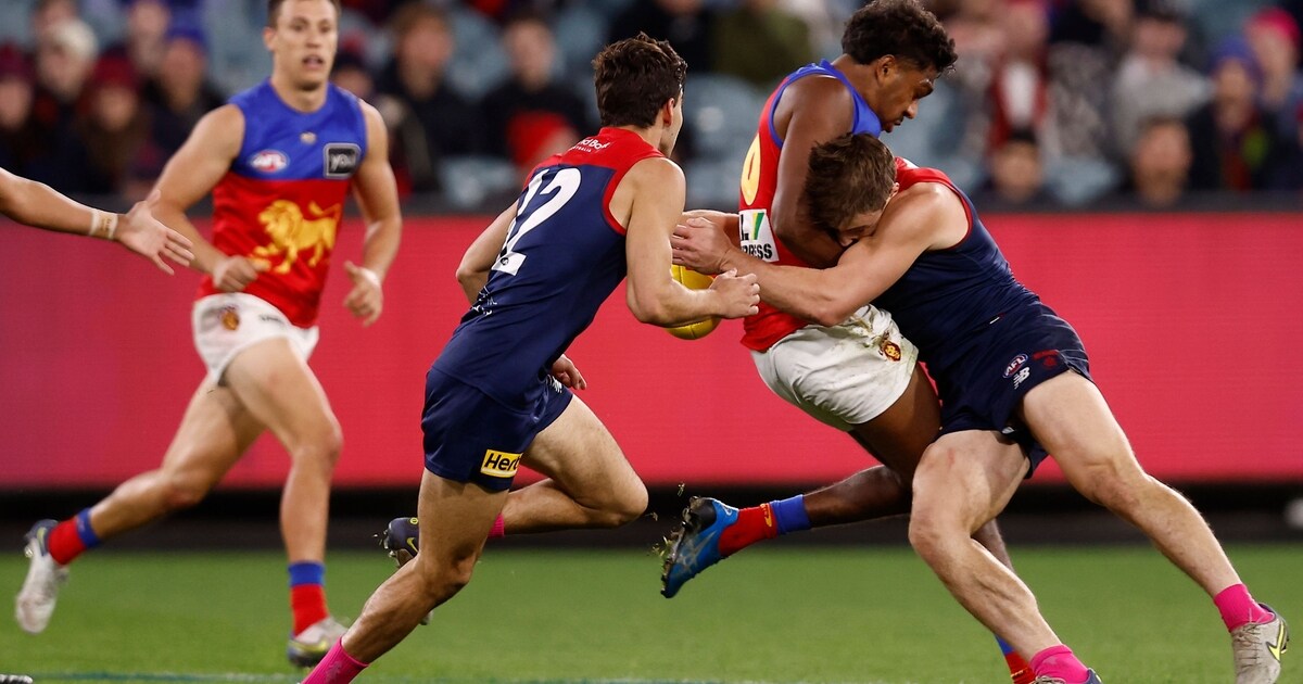 Melbourne fashion of footy rediscovered: Viney