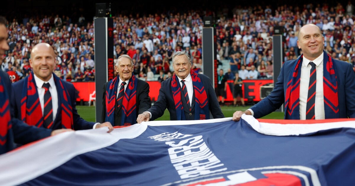 Vale Barassi | 2021 from afar