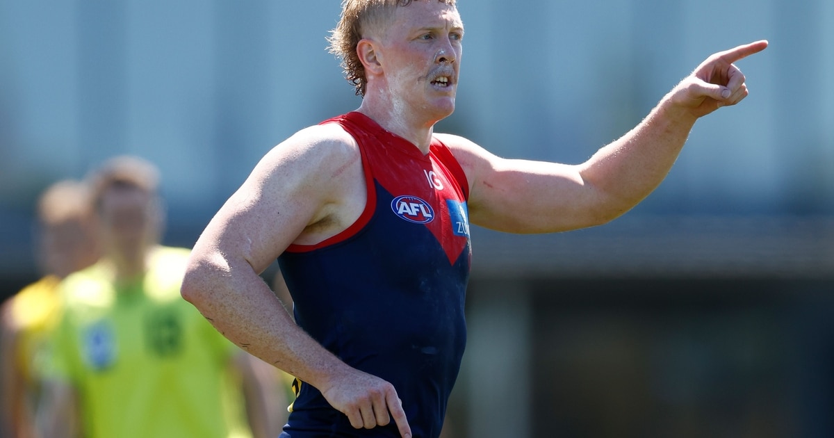 Oliver shows class in return